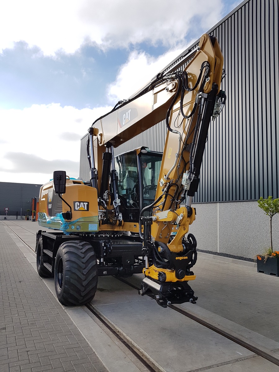 Helics – Excavator RCL